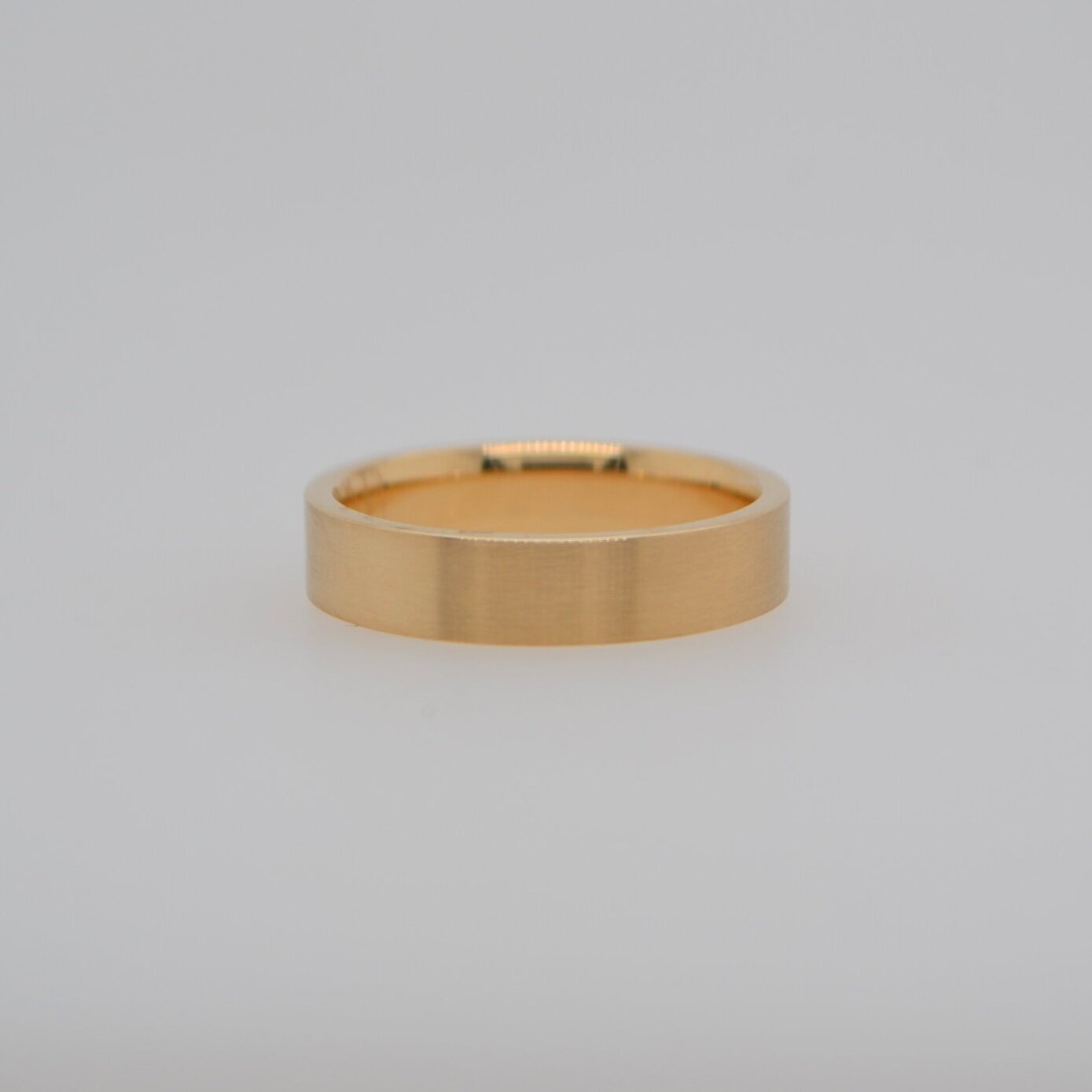 14K Flat Brushed Band - JC Jewelers