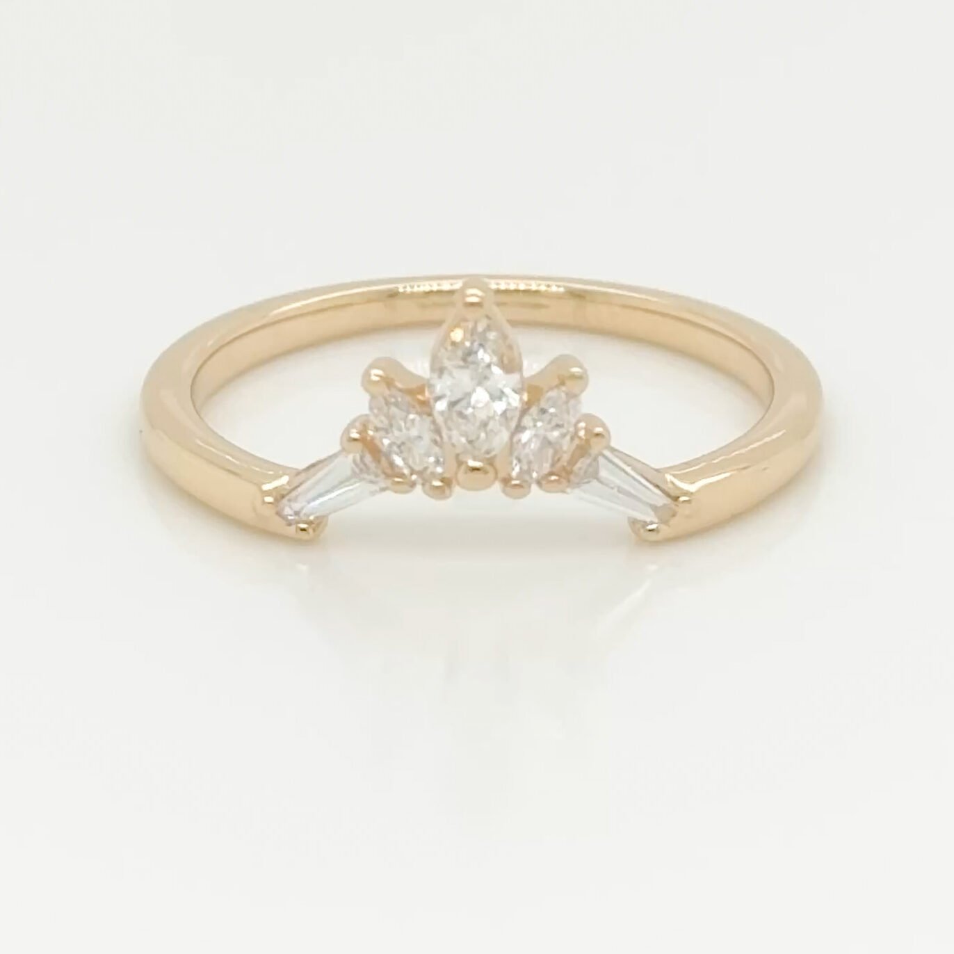 14K V-Shaped Diamond Band - JC Jewelers